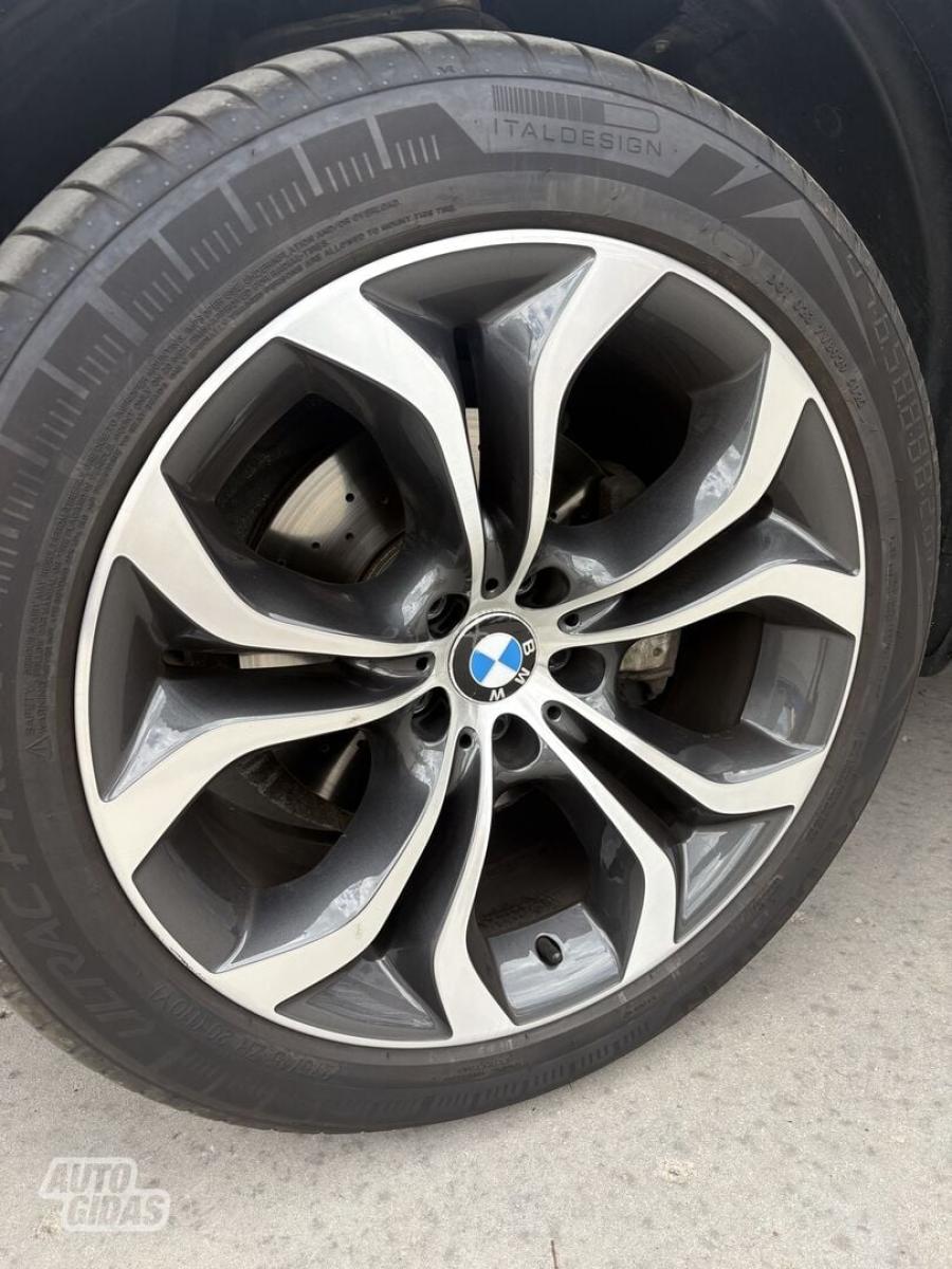 Blue BMW X6 2012 in Kaunas, with an engine capacity of 3.00 L and mileage of 290 thousand km for 14990 €, photo 9 on AUTOMOTO.COM.LV