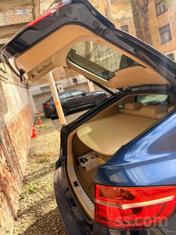 Blue BMW X6 2012 in Riga, with an engine capacity of 3.00 L and mileage of 120 thousand km for 17000 €, photo 7 on AUTOMOTO.COM.LV