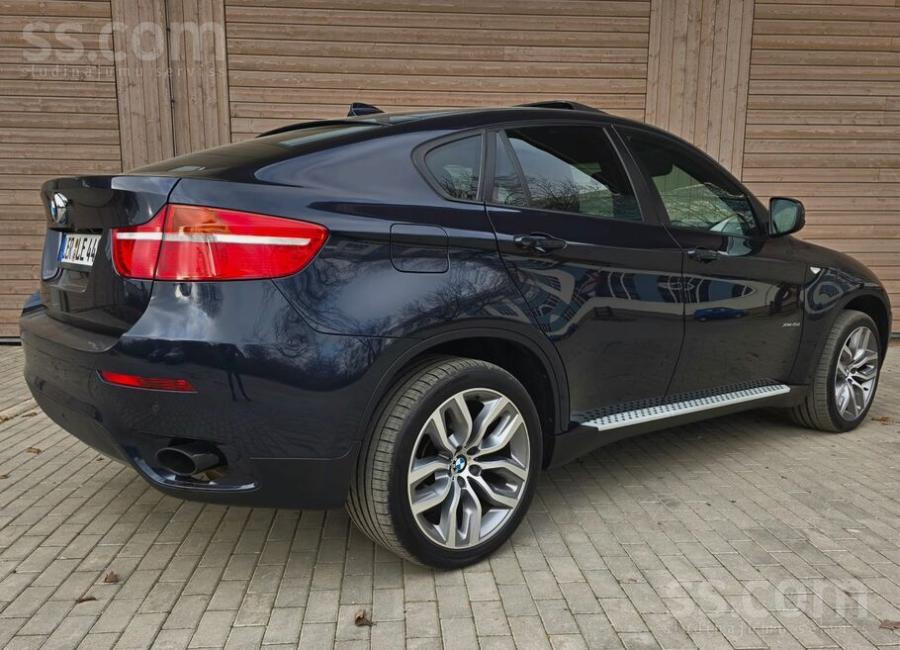 Blue BMW X6 2012 in Jelgava, with an engine capacity of 4.00 L and mileage of 226 thousand km for 18999 €, photo 4 on AUTOMOTO.COM.LV