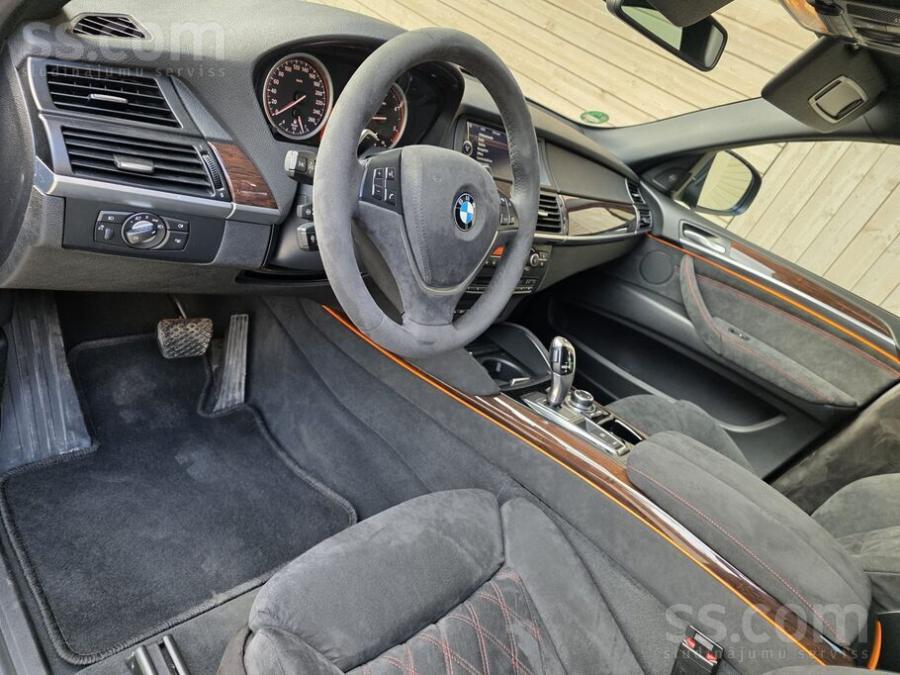 Blue BMW X6 2012 in Jelgava, with an engine capacity of 4.00 L and mileage of 226 thousand km for 18999 €, photo 15 on AUTOMOTO.COM.LV
