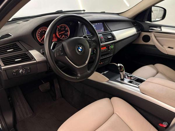 Blue BMW X6 2012 in Marijampole, with an engine capacity of 2.99 L and mileage of 296 thousand km for 12650 €, photo 2 on AUTOMOTO.COM.LV