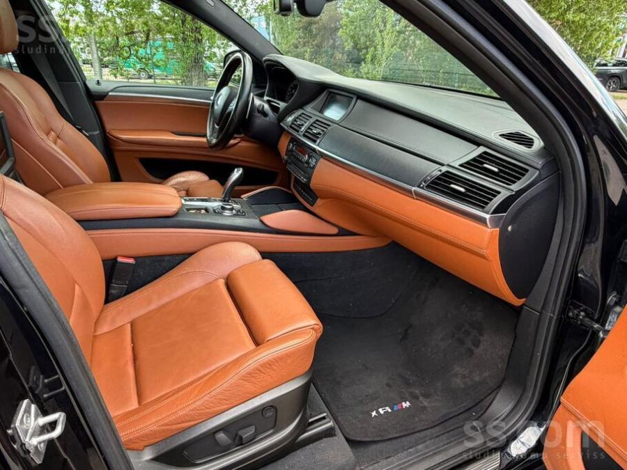 Zils BMW X6 2012 Rīga, ar dzinēja tilpumu 4.40 L un nobraukumu 223 tūkst. km par 16400 €, foto 6 vietnē AUTOMOTO.COM.LV