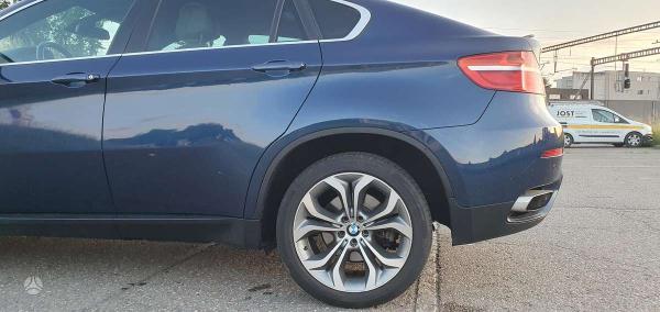 Zils BMW X6 2013 Kauņa, ar dzinēja tilpumu 4.40 L un nobraukumu 134 tūkst. km par 8469 €, foto 7 vietnē AUTOMOTO.COM.LV