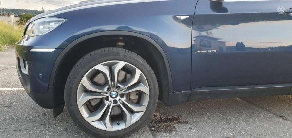 Zils BMW X6 2013 Kauņa, ar dzinēja tilpumu 4.40 L un nobraukumu 134 tūkst. km par 8469 €, foto 8 vietnē AUTOMOTO.COM.LV