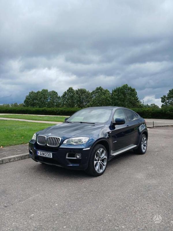 Blue BMW X6 2013 in Kaunas, with an engine capacity of 4.40 L and mileage of 225 thousand km for 7000 €, photo 4 on AUTOMOTO.COM.LV