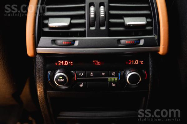 Синий БМВ Х6 2015 в Рига, объемом двигателя 3.00 л и пробегом 119 тыс. км за 26900 €, фото 10 на AUTOMOTO.COM.LV
