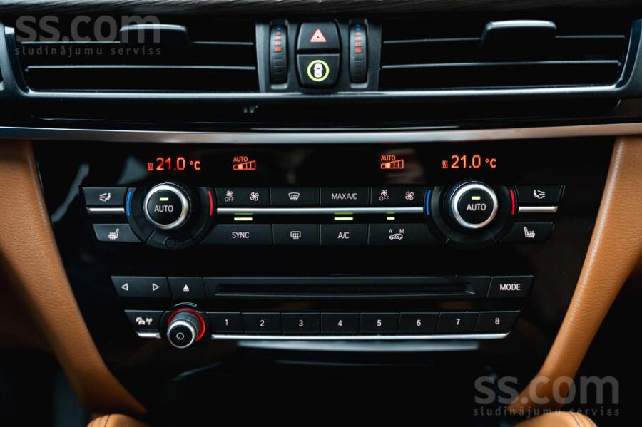 Zils BMW X6 2015 Rīga, ar dzinēja tilpumu 3.00 L un nobraukumu 119 tūkst. km par 26900 €, foto 14 vietnē AUTOMOTO.COM.LV