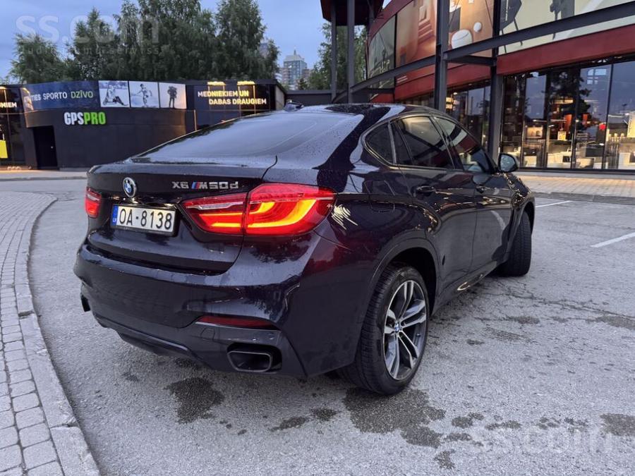 Zils BMW X6 2015 Rīga, ar dzinēja tilpumu 3.00 L un nobraukumu 162 tūkst. km par 27000 €, foto 9 vietnē AUTOMOTO.COM.LV