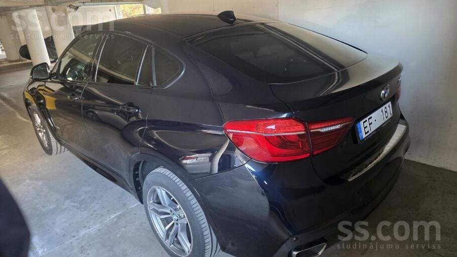 Blue BMW X6 2017 in Riga, with an engine capacity of 3.00 L and mileage of 213 thousand km for 26400 €, photo 3 on AUTOMOTO.COM.LV