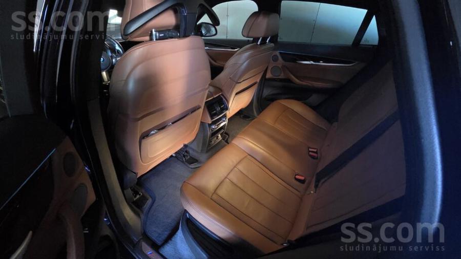 Blue BMW X6 2017 in Riga, with an engine capacity of 3.00 L and mileage of 213 thousand km for 26400 €, photo 6 on AUTOMOTO.COM.LV