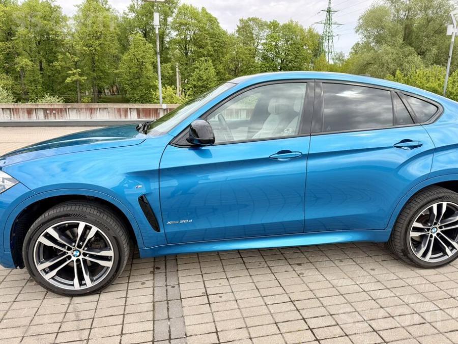 Zils BMW X6 2018 Rīga, ar dzinēja tilpumu 3.00 L un nobraukumu 120 tūkst. km par 39000 €, foto 4 vietnē AUTOMOTO.COM.LV