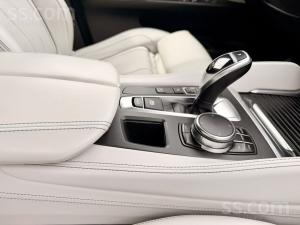 Zils BMW X6 2018 Rīga, ar dzinēja tilpumu 3.00 L un nobraukumu 120 tūkst. km par 39000 €, foto 24 vietnē AUTOMOTO.COM.LV