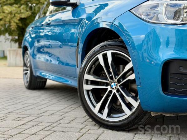 Blue BMW X6 2018 in Jelgava, with an engine capacity of 3.00 L and mileage of 102 thousand km for 36000 €, photo 8 on AUTOMOTO.COM.LV