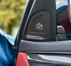 Blue BMW X6 2018 in Jelgava, with an engine capacity of 3.00 L and mileage of 102 thousand km for 33000 €, photo 18 on AUTOMOTO.COM.LV