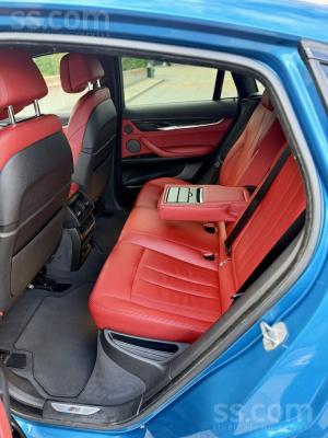 Blue BMW X6 2018 in Jelgava, with an engine capacity of 3.00 L and mileage of 102 thousand km for 33000 €, photo 23 on AUTOMOTO.COM.LV