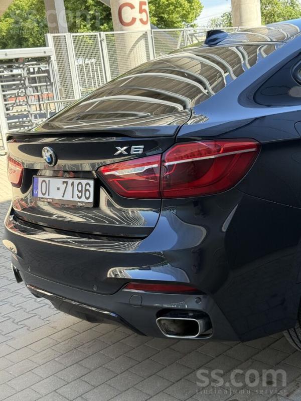 Blue BMW X6 2019 in Riga, with an engine capacity of 3.00 L and mileage of 98 thousand km for 32300 €, photo 8 on AUTOMOTO.COM.LV