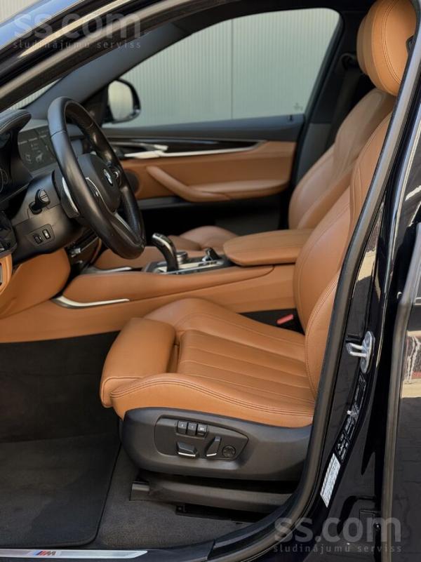 Blue BMW X6 2019 in Riga, with an engine capacity of 3.00 L and mileage of 98 thousand km for 32300 €, photo 9 on AUTOMOTO.COM.LV