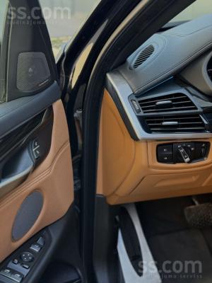 Blue BMW X6 2019 in Riga, with an engine capacity of 3.00 L and mileage of 98 thousand km for 32300 €, photo 16 on AUTOMOTO.COM.LV