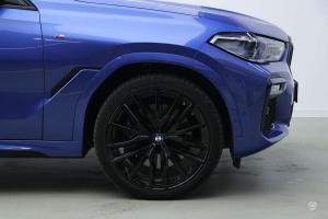 Blue BMW X6 2020 in Vilnius, with an engine capacity of 4.40 L and mileage of 52 thousand km for 59990 €, photo 4 on AUTOMOTO.COM.LV