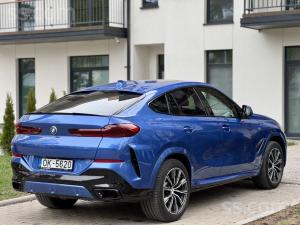 Blue BMW X6 2020 in Riga, with an engine capacity of 3.00 L and mileage of 77 thousand km for 54800 €, photo 6 on AUTOMOTO.COM.LV