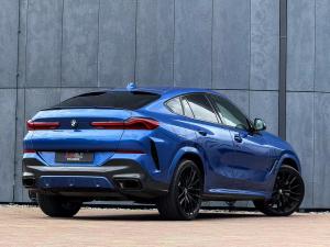 Blue BMW X6 2020 in Riga, with an engine capacity of 3.00 L and mileage of 133 thousand km for 51500 €, photo 4 on AUTOMOTO.COM.LV