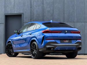 Blue BMW X6 2020 in Riga, with an engine capacity of 3.00 L and mileage of 133 thousand km for 51500 €, photo 7 on AUTOMOTO.COM.LV