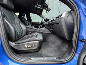 Blue BMW X6 2020 in Riga, with an engine capacity of 3.00 L and mileage of 133 thousand km for 51500 €, photo 30 on AUTOMOTO.COM.LV