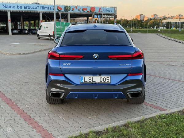 Blue BMW X6 2020 in Vilnius, with an engine capacity of 2.99 L and mileage of 74 thousand km for 54500 €, photo 5 on AUTOMOTO.COM.LV