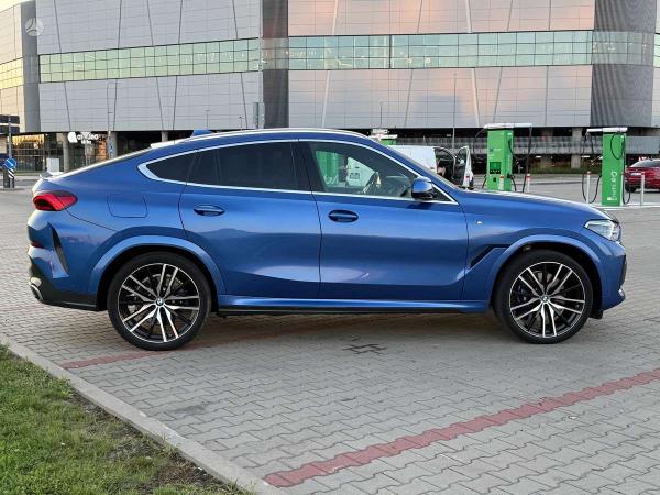 Blue BMW X6 2020 in Vilnius, with an engine capacity of 2.99 L and mileage of 74 thousand km for 54500 €, photo 7 on AUTOMOTO.COM.LV