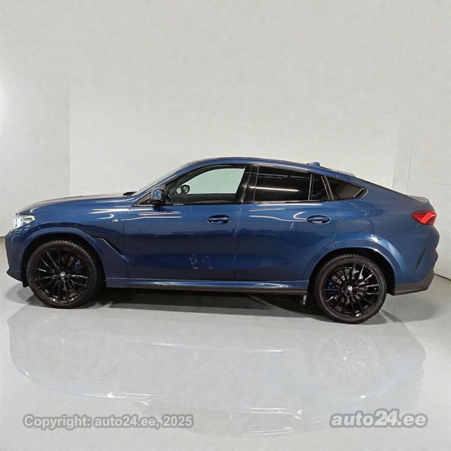 Blue BMW X6 2021 in Tallinn, with an engine capacity of 3.00 L and mileage of 167 thousand km for 52995 €, photo 4 on AUTOMOTO.COM.LV