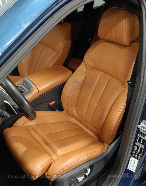 Zils BMW X6 2021 Tallina, ar dzinēja tilpumu 3.00 L un nobraukumu 167 tūkst. km par 52995 €, foto 11 vietnē AUTOMOTO.COM.LV