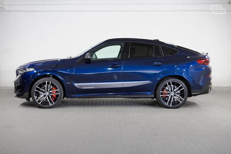 Zils BMW X6 2023 Viļņa, ar dzinēja tilpumu 4.40 L un nobraukumu 18 tūkst. km par 89771 €, foto 5 vietnē AUTOMOTO.COM.LV