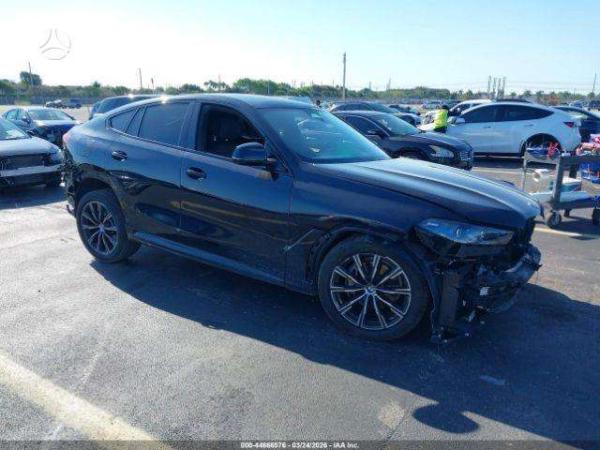 Zils BMW X6 2024 Klaipėda, ar dzinēja tilpumu 3.00 L un nobraukumu 69 tūkst. km par 27500 €, foto 1 vietnē AUTOMOTO.COM.LV