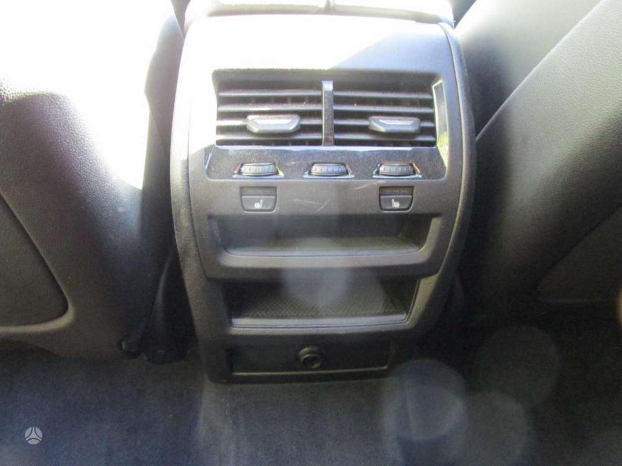 Zils BMW X6 2024 Panevēža, ar dzinēja tilpumu 3.00 L un nobraukumu 35 tūkst. km par 33000 €, foto 19 vietnē AUTOMOTO.COM.LV