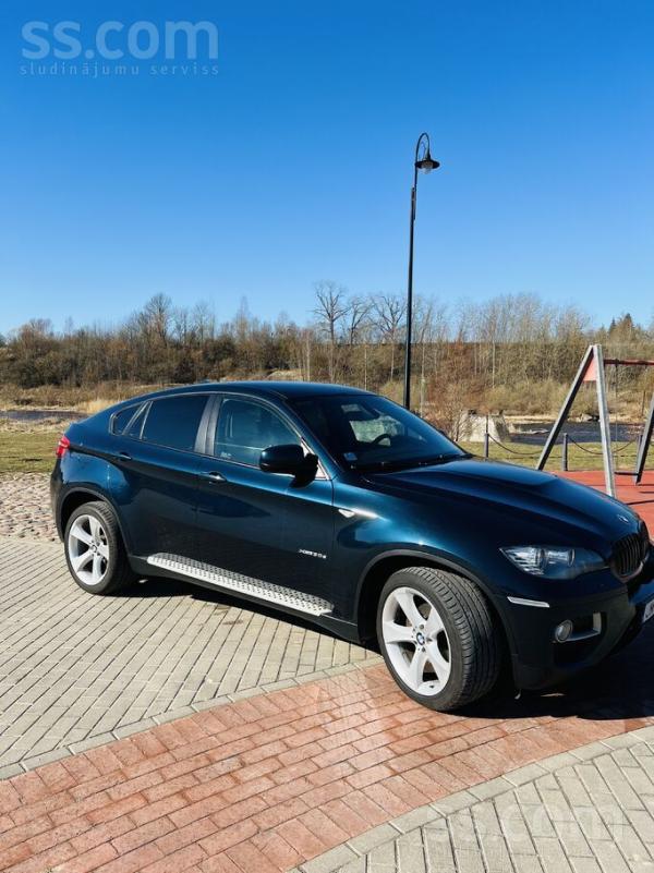 Blue BMW X6 2014 in Bauska, with an engine capacity of 3.00 L and mileage of 299 thousand km for 15500 €, photo 5 on AUTOMOTO.COM.LV
