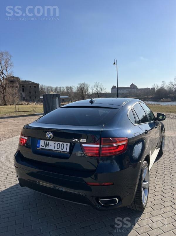 Blue BMW X6 2014 in Bauska, with an engine capacity of 3.00 L and mileage of 299 thousand km for 15500 €, photo 8 on AUTOMOTO.COM.LV