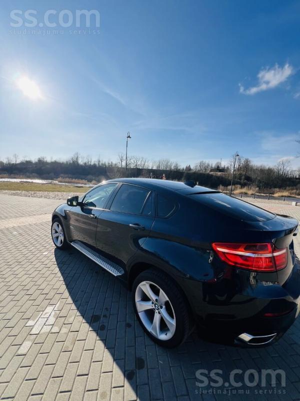 Blue BMW X6 2014 in Bauska, with an engine capacity of 3.00 L and mileage of 299 thousand km for 15500 €, photo 10 on AUTOMOTO.COM.LV