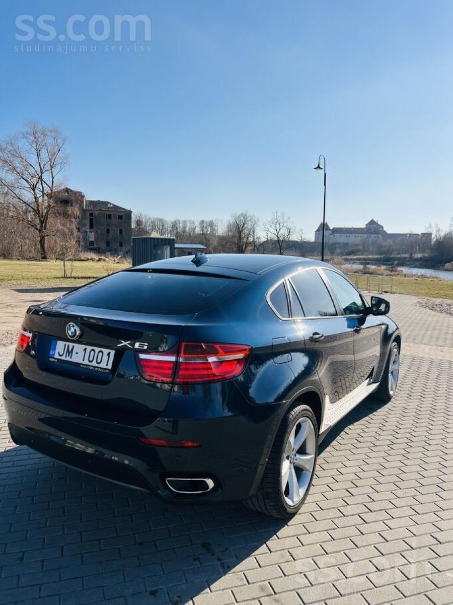 Blue BMW X6 2014 in Bauska, with an engine capacity of 3.00 L and mileage of 299 thousand km for 15500 €, photo 12 on AUTOMOTO.COM.LV