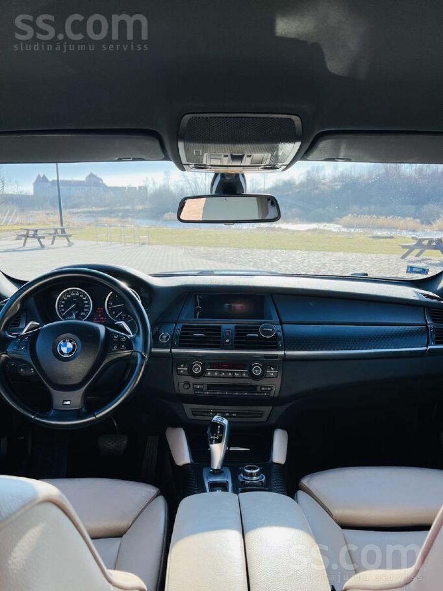 Blue BMW X6 2014 in Bauska, with an engine capacity of 3.00 L and mileage of 299 thousand km for 15500 €, photo 13 on AUTOMOTO.COM.LV