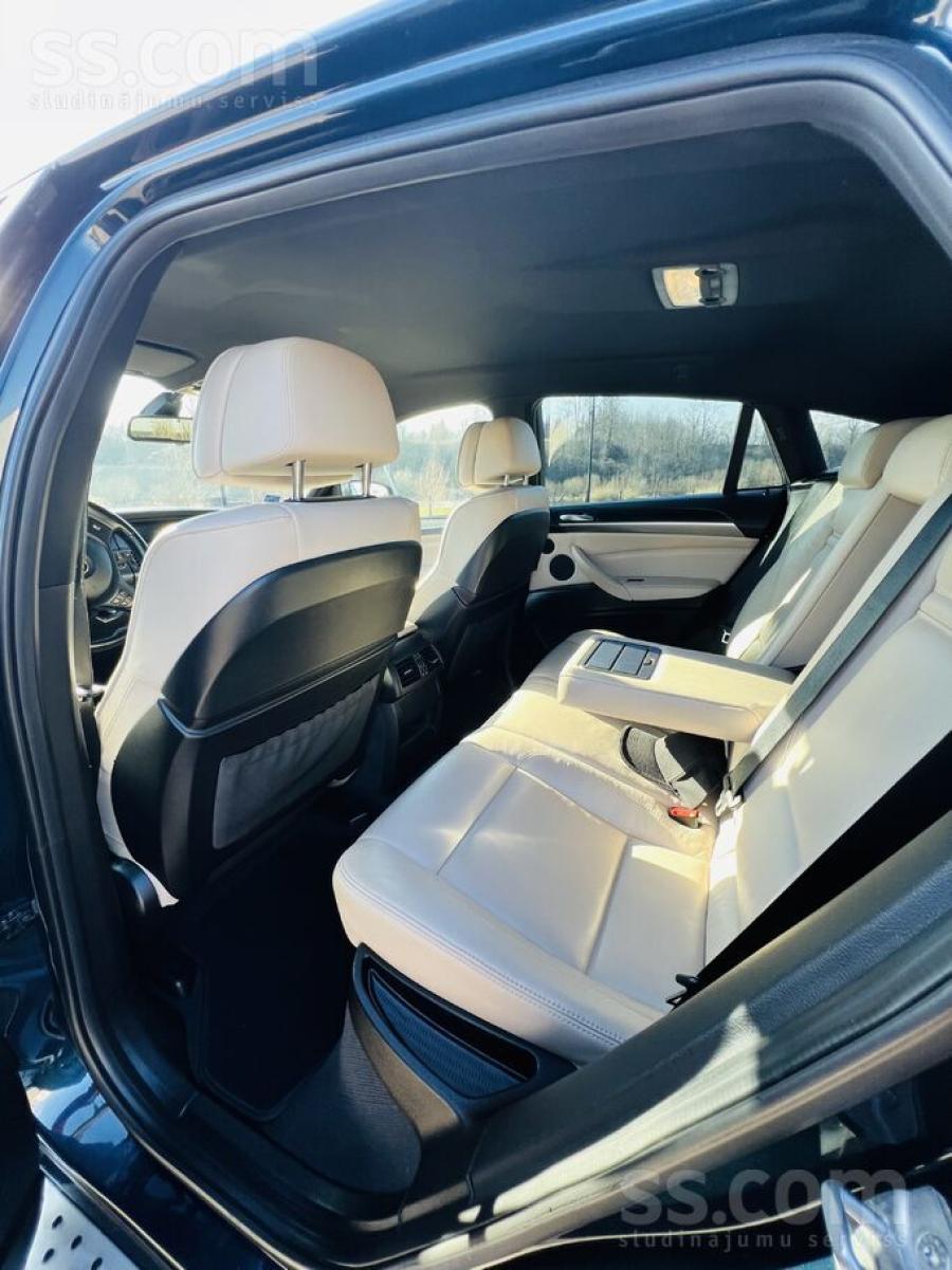 Blue BMW X6 2014 in Bauska, with an engine capacity of 3.00 L and mileage of 299 thousand km for 15500 €, photo 14 on AUTOMOTO.COM.LV