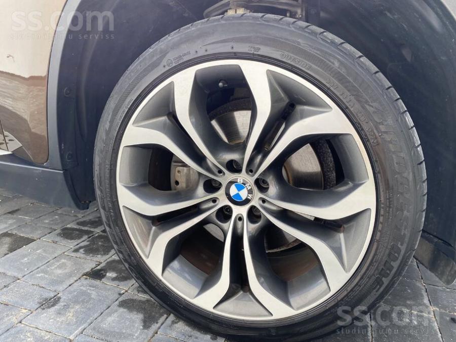 Brūns BMW X6 2014 Jelgava, ar dzinēja tilpumu 3.00 L un nobraukumu 127 tūkst. km par 19900 €, foto 21 vietnē AUTOMOTO.COM.LV