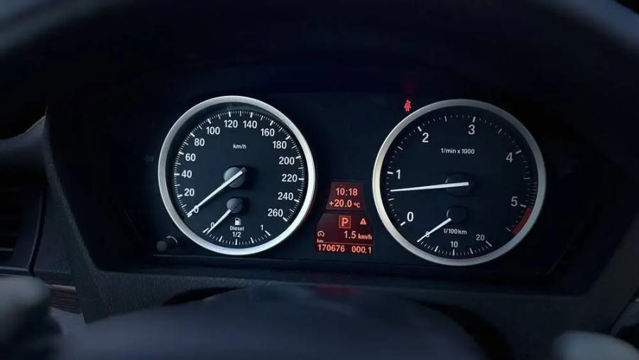 Brūns BMW X6 2010 Jelgava, ar dzinēja tilpumu 3.00 L un nobraukumu 170 tūkst. km par 13390 €, foto 13 vietnē AUTOMOTO.COM.LV
