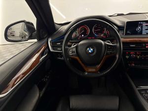 Brown BMW X6 2015 in Marijampole, with an engine capacity of 2.99 L and mileage of 215 thousand km for 22999 €, photo 16 on AUTOMOTO.COM.LV