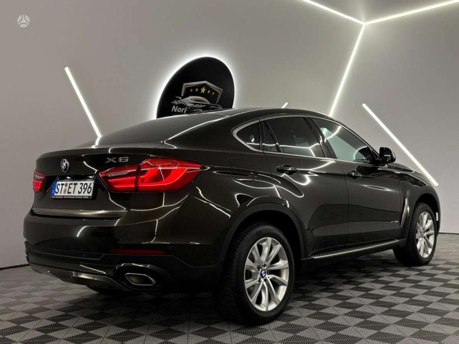 Brown BMW X6 2015 in Marijampole, with an engine capacity of 2.99 L and mileage of 215 thousand km for 22999 €, photo 37 on AUTOMOTO.COM.LV