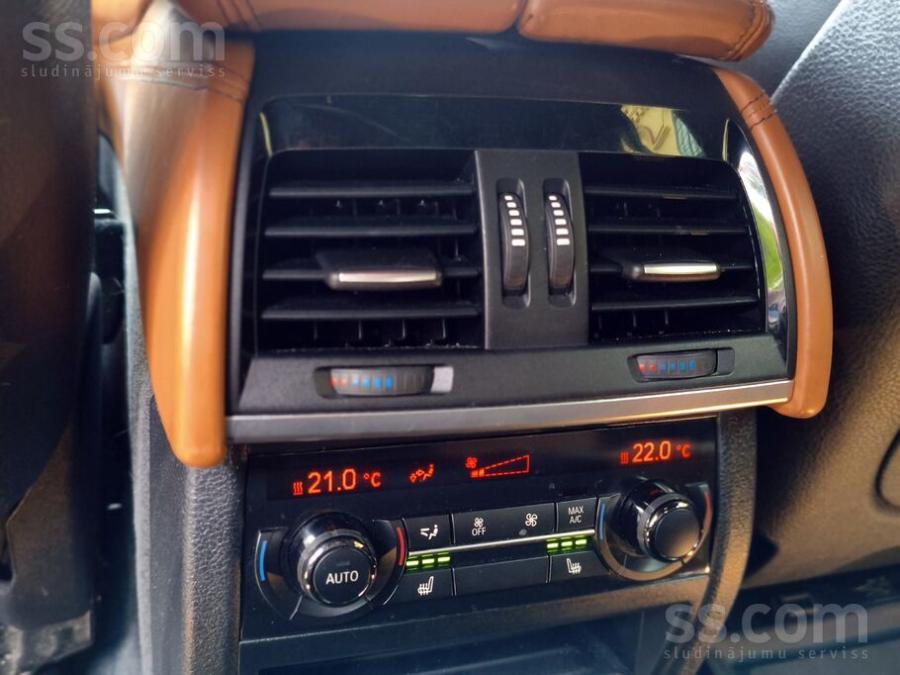 Brown BMW X6 2015 in Preili, with an engine capacity of 3.00 L and mileage of 257 thousand km for 20995 €, photo 18 on AUTOMOTO.COM.LV