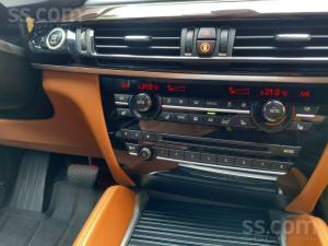 Brown BMW X6 2015 in Preili, with an engine capacity of 3.00 L and mileage of 257 thousand km for 20995 €, photo 33 on AUTOMOTO.COM.LV