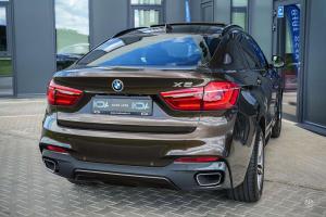 Brown BMW X6 2016 in Kaunas, with an engine capacity of 3.00 L and mileage of 144 thousand km for 27450 €, photo 13 on AUTOMOTO.COM.LV