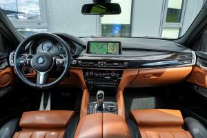 Brown BMW X6 2016 in Kaunas, with an engine capacity of 3.00 L and mileage of 144 thousand km for 27450 €, photo 16 on AUTOMOTO.COM.LV