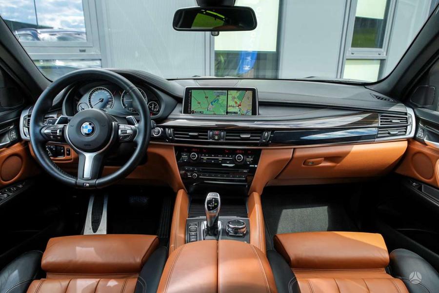 Brown BMW X6 2016 in Kaunas, with an engine capacity of 3.00 L and mileage of 144 thousand km for 27450 €, photo 16 on AUTOMOTO.COM.LV