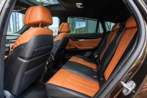 Brown BMW X6 2016 in Kaunas, with an engine capacity of 3.00 L and mileage of 144 thousand km for 27450 €, photo 36 on AUTOMOTO.COM.LV